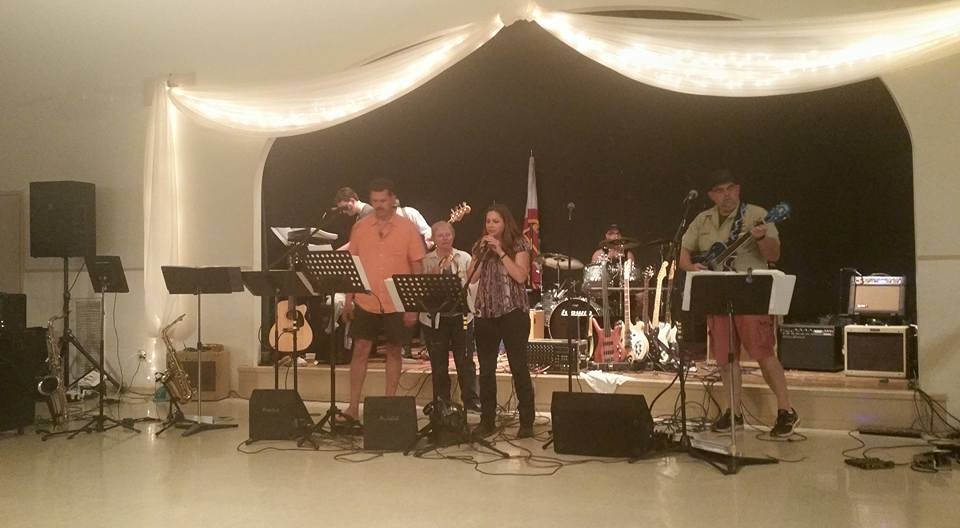 Critical Mass – The band that gets you singing and dancing